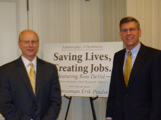 10 cặp song sinh đặc biệt nhất thế giới - BlogAnChoi