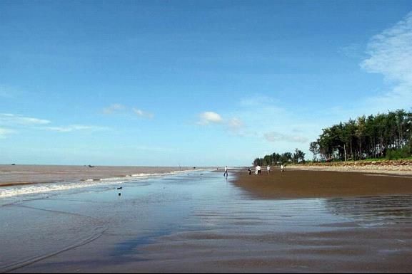 Ba Động - sóng, cát và gió - BlogAnChoi