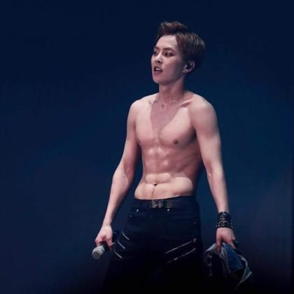 Top 10 nam idol có body 6 múi được chị em phụ nữ Hàn mê đắm nhất (Phần ...