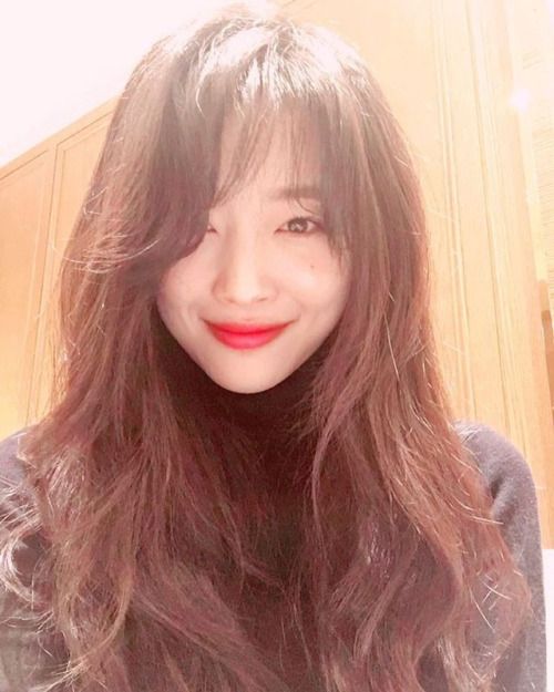 4 kiểu tóc đẹp của Sulli quyến rũ đến khó cưỡng - BlogAnChoi