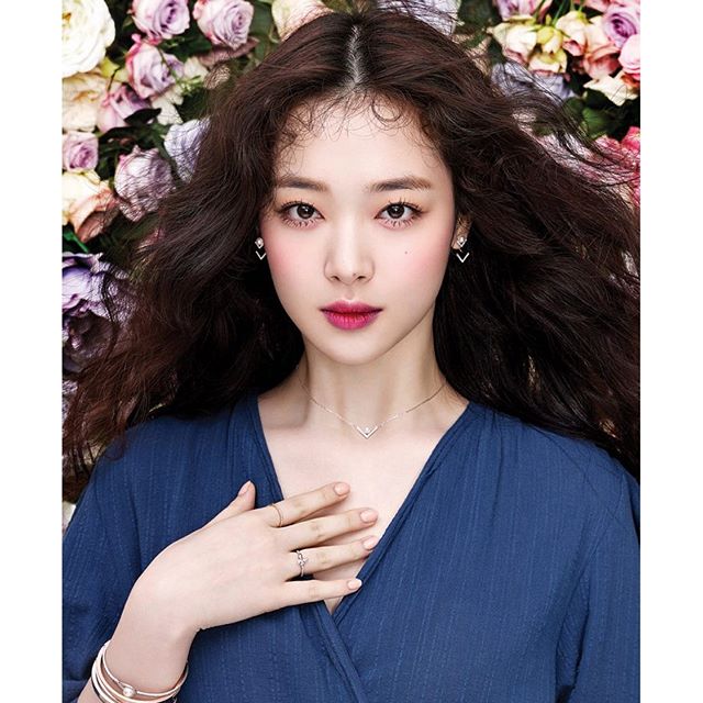 4 kiểu tóc đẹp của Sulli quyến rũ đến khó cưỡng - BlogAnChoi