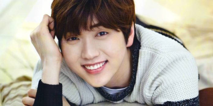 Những nam idol KPOP tỏa sáng trên sân khấu nhạc kịch - BlogAnChoi