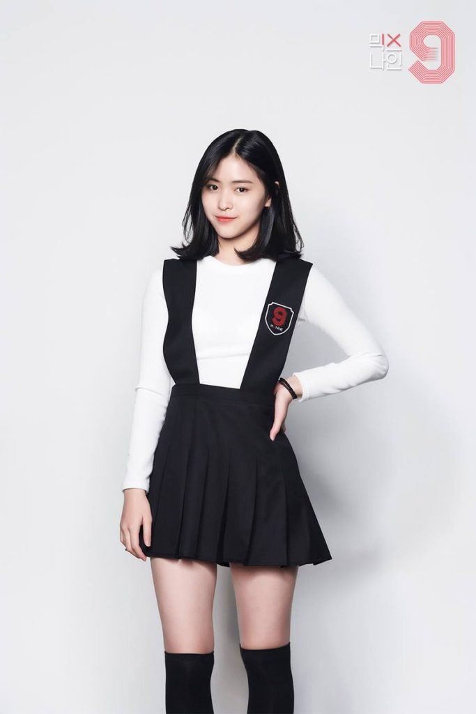 Chưa chính thức ra mắt, girlgroup tương lai nhà JYP gây chú ý với nhan ...