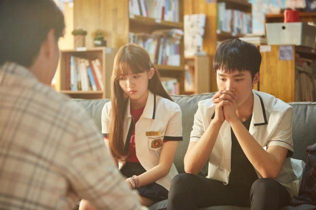 Review phim Extracurricular: Phá đảo Netflix bằng đường dây mại dâm của ...