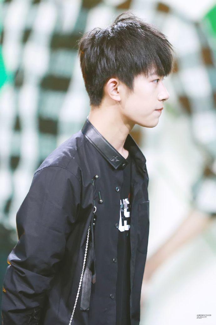 Douyin khóa đánh giá single solo của TFBOYS: Fandom xé nhau idol chịu ...