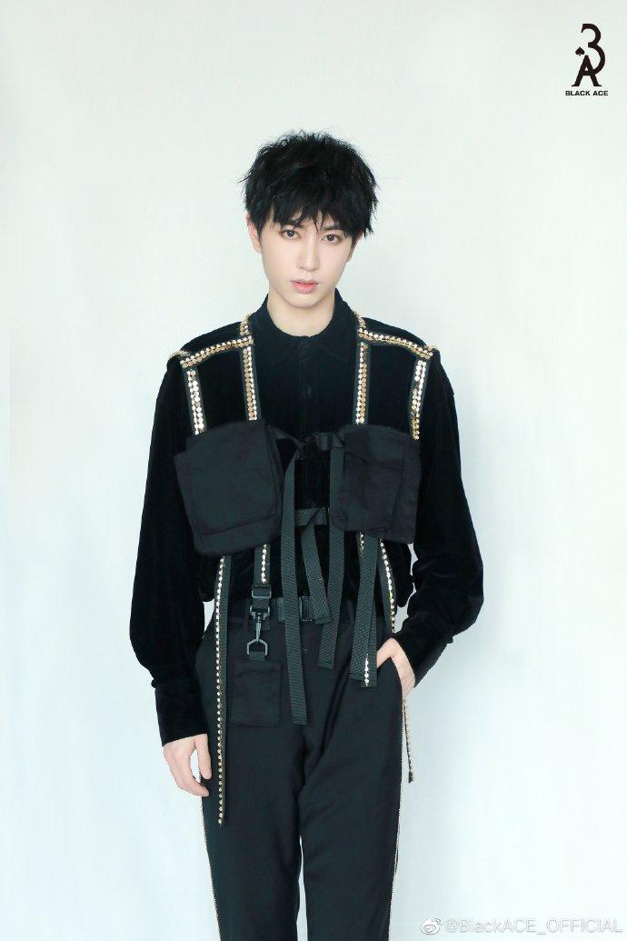 Hồ sơ Black ACE (BlackACE) - Nhóm nhạc Black ACE - Thông tin thành viên ...