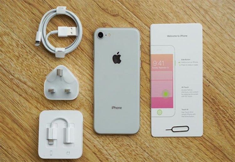 Review Apple iPhone 8: Nhỏ gọn - Thời thượng - Mạnh mẽ - BlogAnChoi
