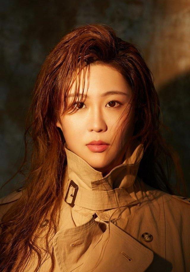 Review bài hát Phi Điểu Và Ve Sầu: Bản tình ca về những con người không ...