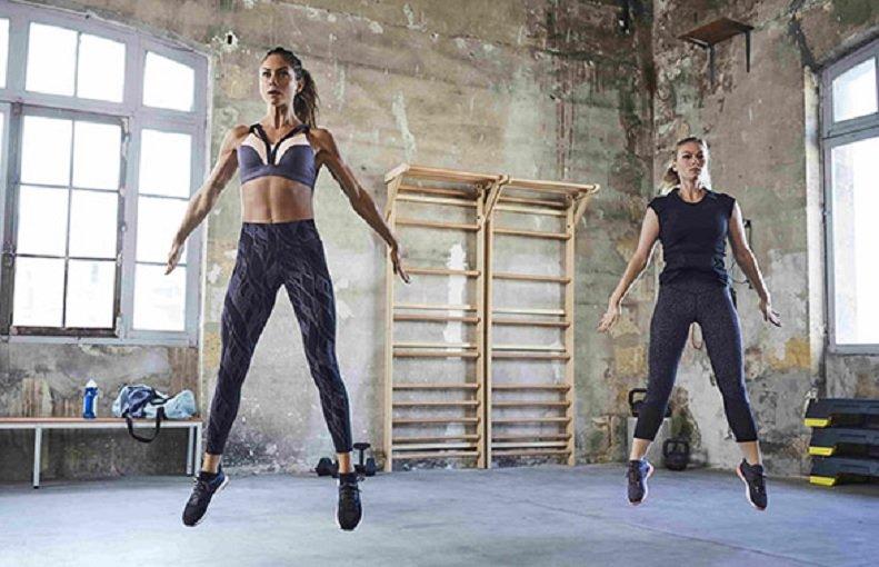 Mách bạn 5 bài tập jumping jacks tại nhà đơn giản mà hiệu quả siêu bất ...