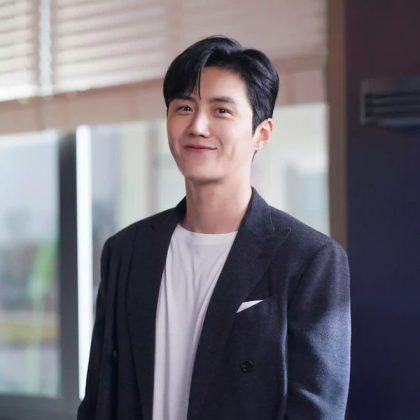 Kim Seon Ho: Hành trình từ vai phụ mờ nhạt ngày nào thành nhân vật ...