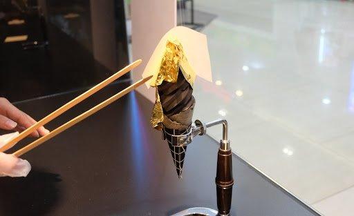 Gây sốt với kem dát vàng 24k tại Hà Nội - BlogAnChoi