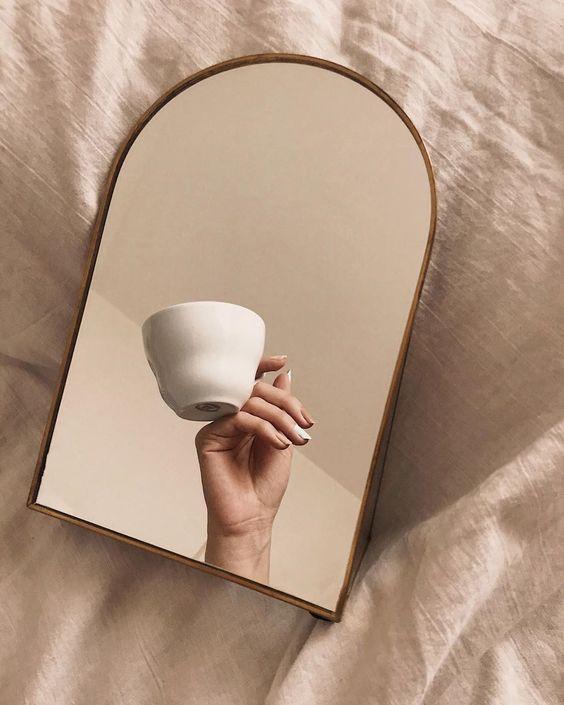 60+ ảnh xinh làm feed Instagram cho các nàng đam mê sống ảo - BlogAnChoi