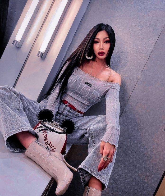 Tất tần tật về chị đại rapper Jessi - Jessi Profile - BlogAnChoi