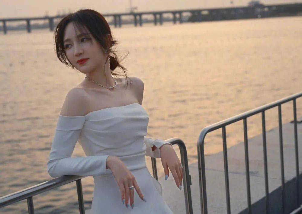 Keep Running mùa 10 tập 1 khiến dân tình mãn nhãn với sự xuất hiện của ...