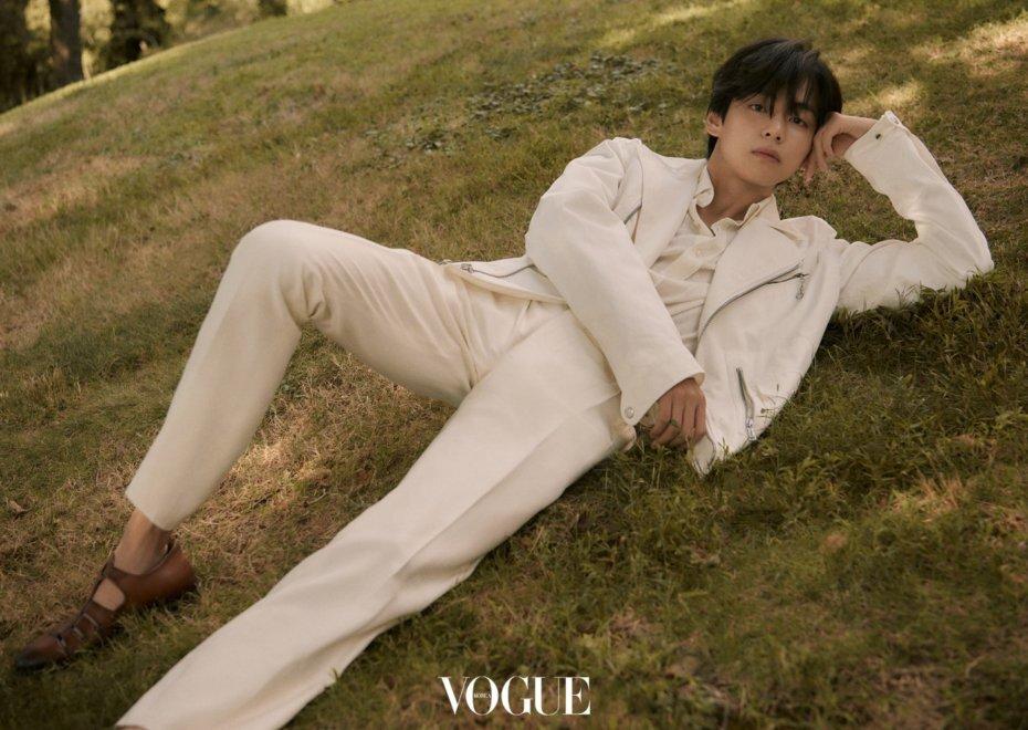 V BTS trên VOGUE Korean: Tôi từng tổn thương nhưng chưa từng hối hận về ...