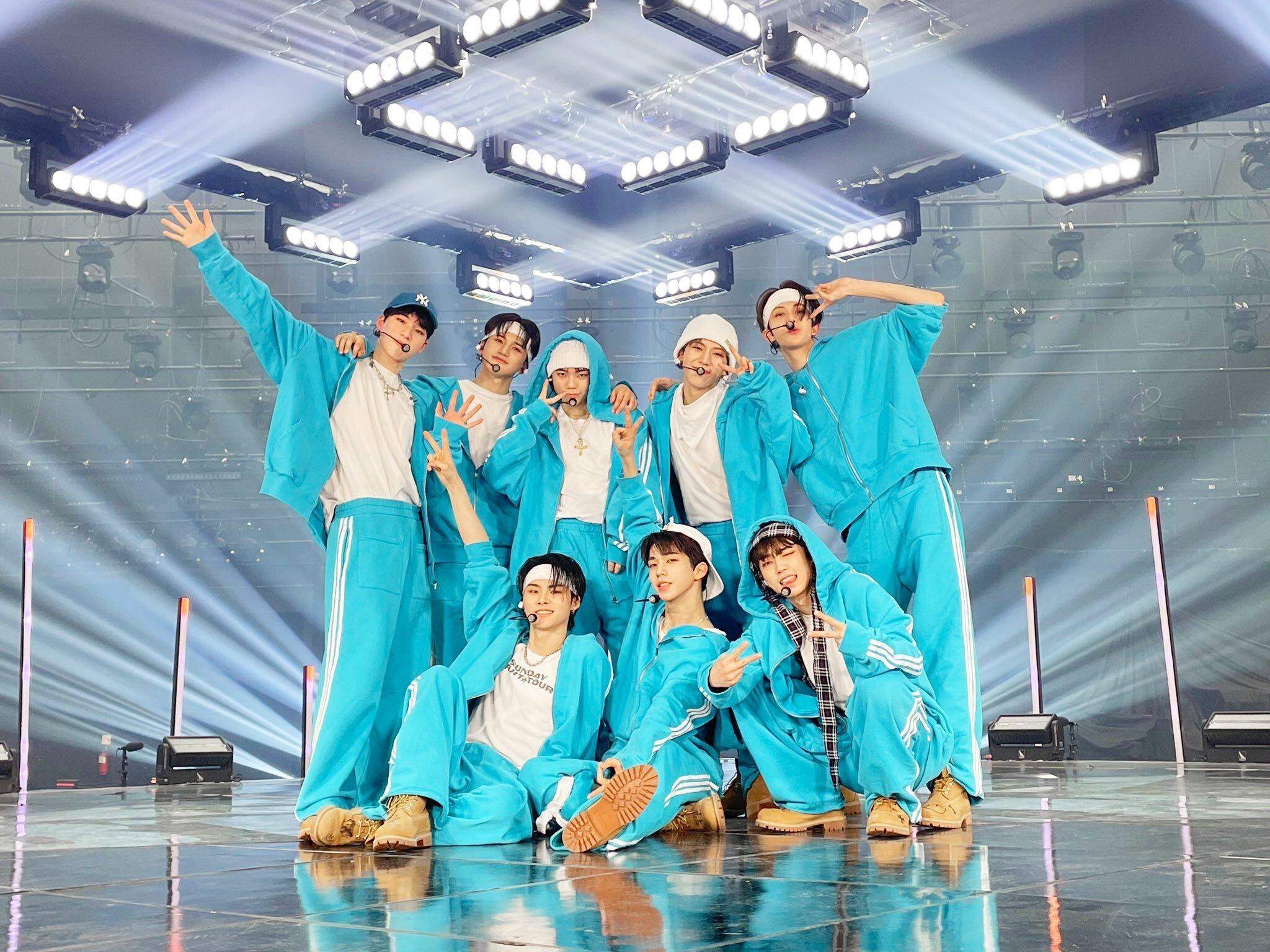 Thông tin thành viên nhóm nhạc 8TURN - 8TURN profile - BlogAnChoi