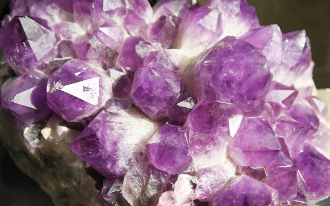 10 loại đá quý tuyệt đẹp và những huyền thoại xung quanh chúng - BlogAnChoi