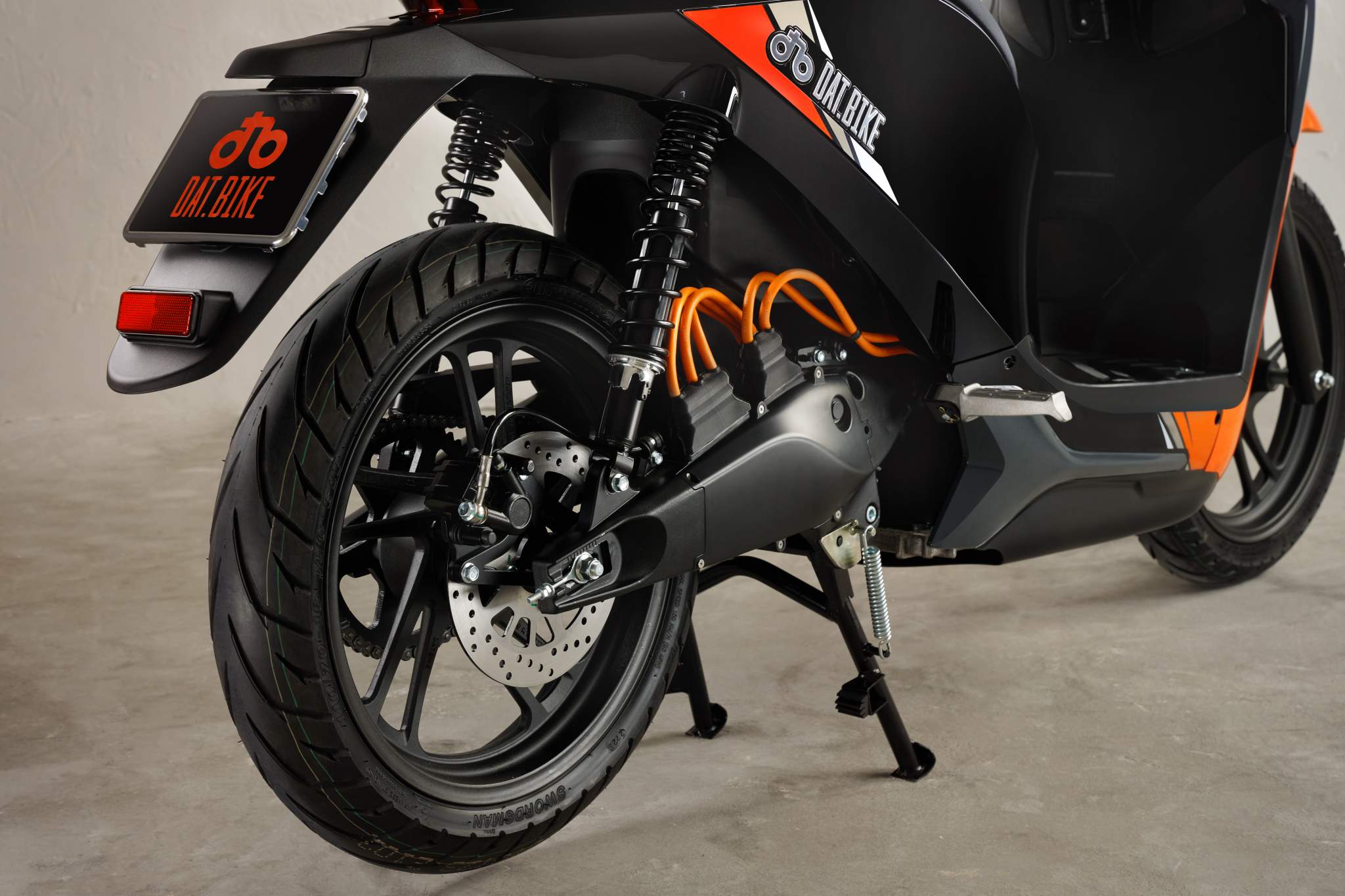 Review Dat bike Quantum: Xe máy điện “Made in Vietnam” và những tính ...