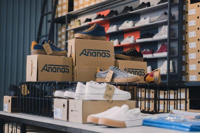 Ananas: Thương hiệu giày được các bạn trẻ yêu thích - BlogAnChoi
