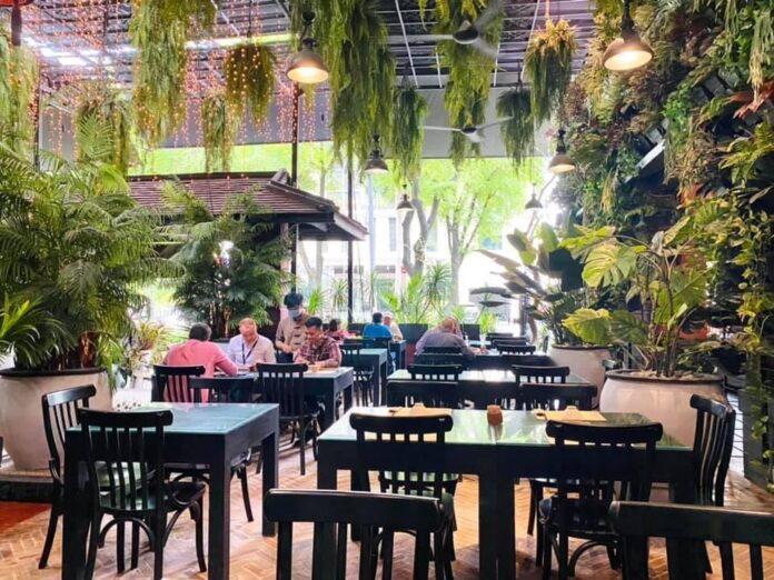 Review Nhà Hàng Ngon tại Pasteur, Quận 1 có thực sự “ngon” như tên gọi ...