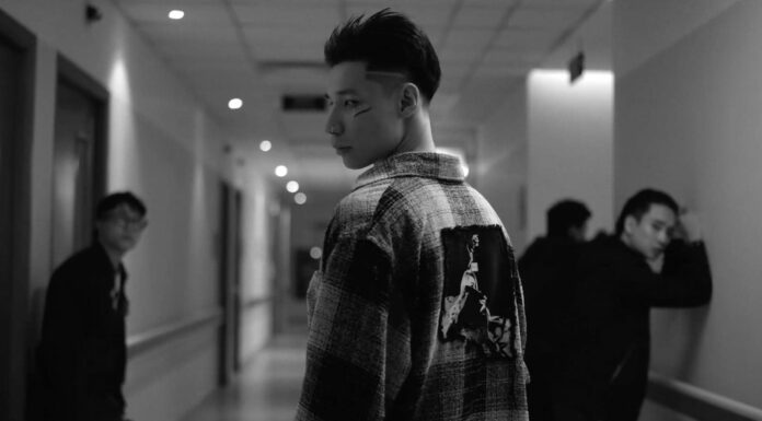 Không Quan Trọng (lyrics) - Vụ Nổ Lớn MCK gây chấn động Đông Lào ...