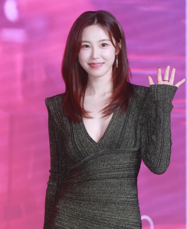 Điều gì xảy ra với Jun Hyo Seong? Cuộc sống hiện tại của nữ ca sĩ đằng ...
