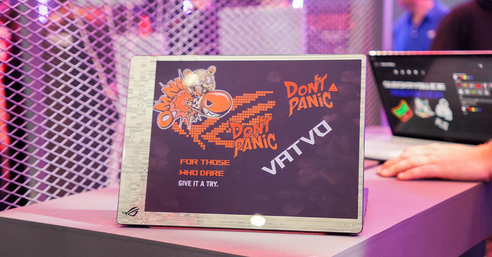 Bắt đầu kỷ nguyên laptop hai màn hình với ASUS Project Dali - BlogAnChoi