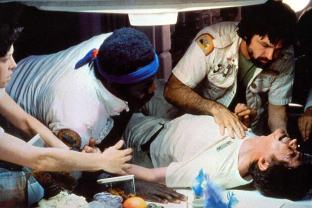 Cách xem loạt phim Alien theo thứ tự thời gian - BlogAnChoi