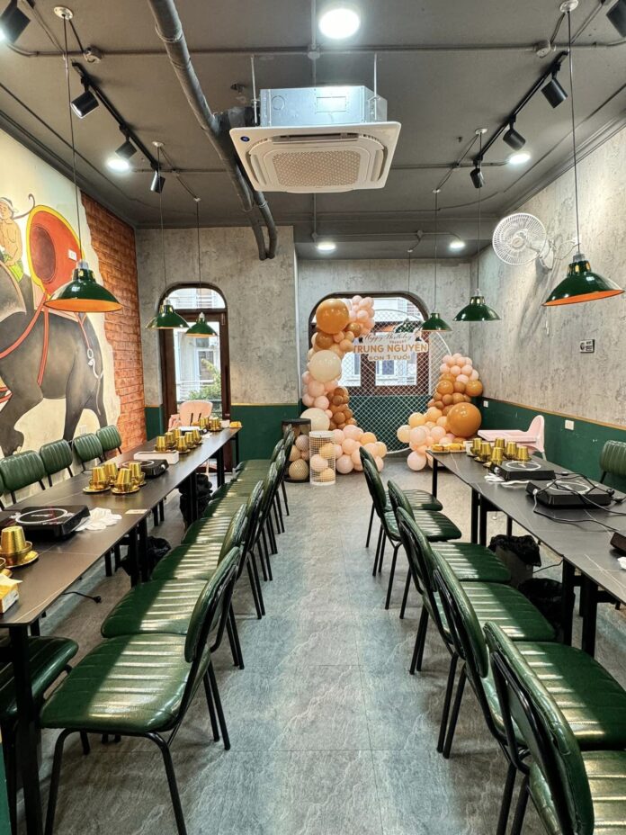 Review Tuxtax: Ẩm thực đường phố Thái Lan giữa lòng thủ đô - BlogAnChoi