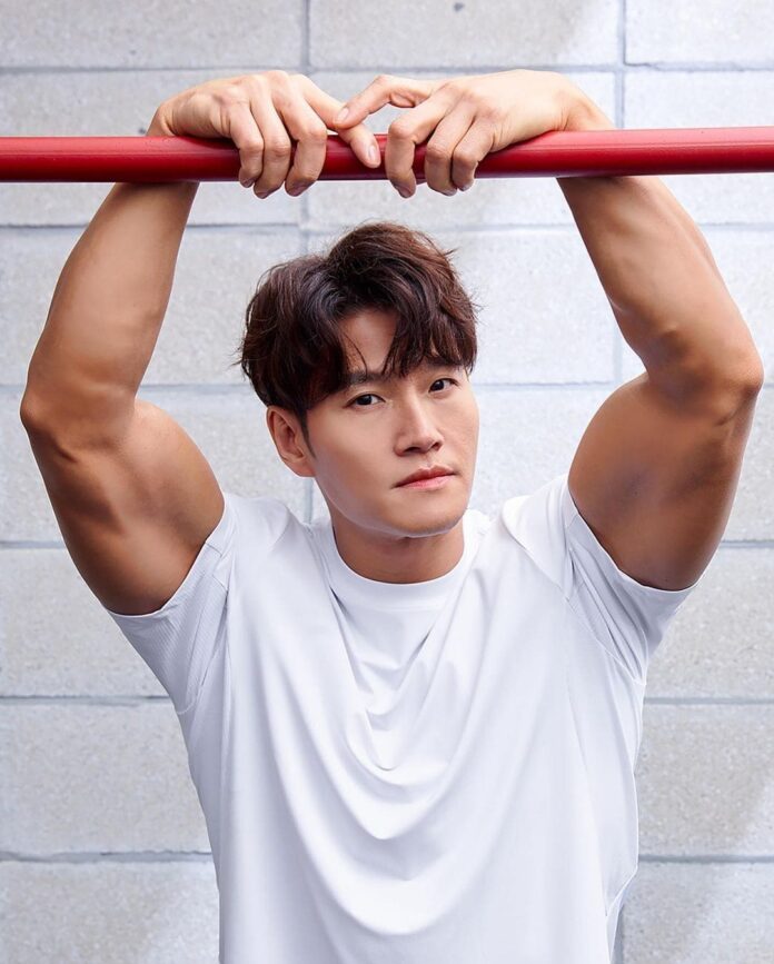 Kim Jong Kook Running Man công bố kết hôn ở tuổi 49: Cô dâu không phải ...