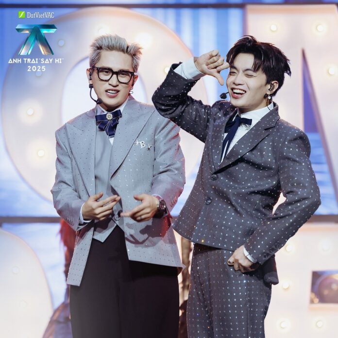 Team B Ray và bài hát Ai Yêu Anh Nhất: Buổi Prom của tình yêu, tình bạn ...